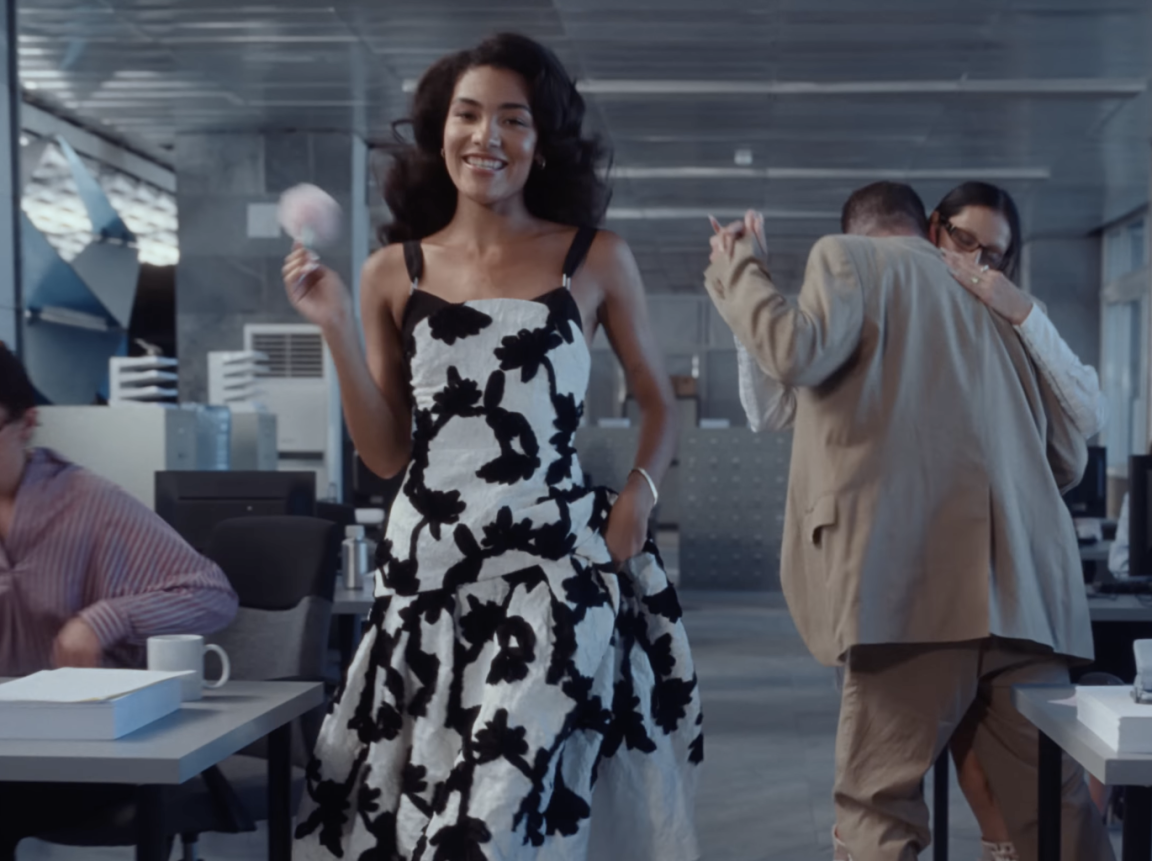 Olivia Dean's "So Easy (To Fall In Love)" Earns 6th Week At #1 On Hot ...